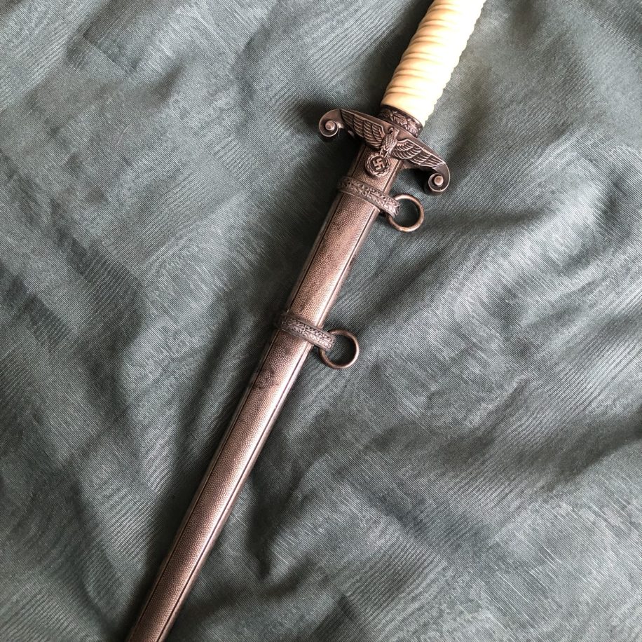 Daggers – Militaria and Medals